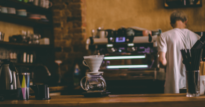 Light Up The Coffee Shop: 27 Coffee Shop Lighting Ideas